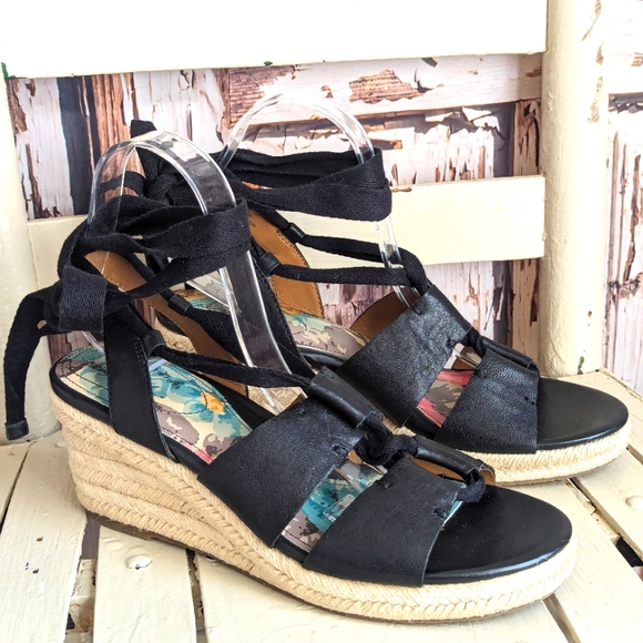Patricia Nash | Shoes | Patricia Nash Riva Sandals | Poshmark